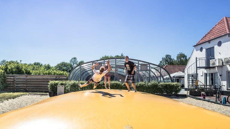 Vakantiepark De Luttenberg in Luttenberg – Boek voordelig bij ...